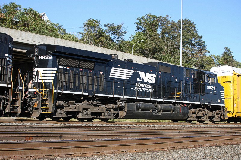NS 9929